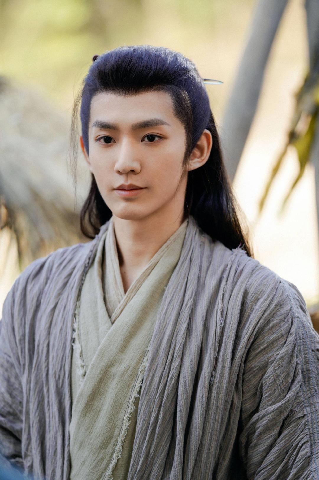 "Long Lovesickness" Deng Wei was out of the circle, "Fengshen" became ...