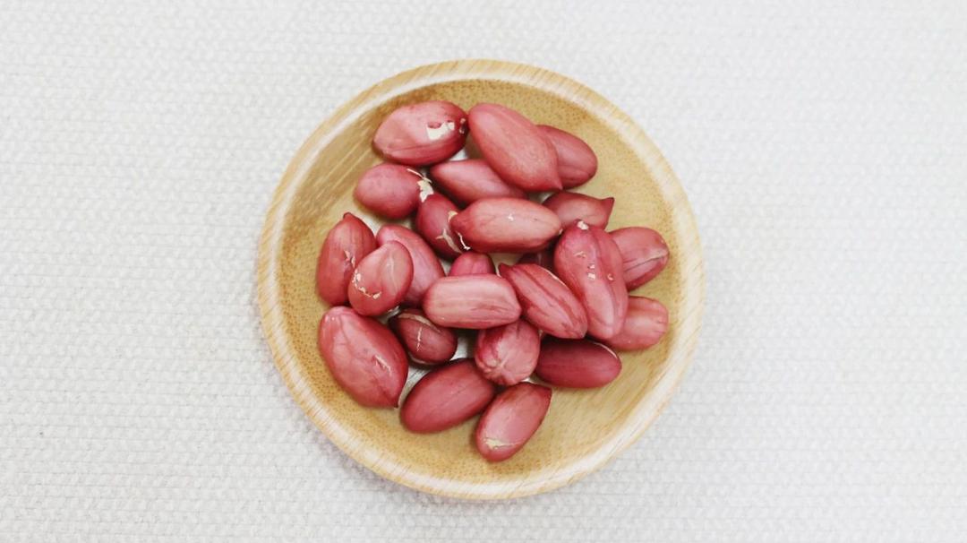 Raw peanuts or cooked peanuts, which one is more nutritious? Tip: These ...