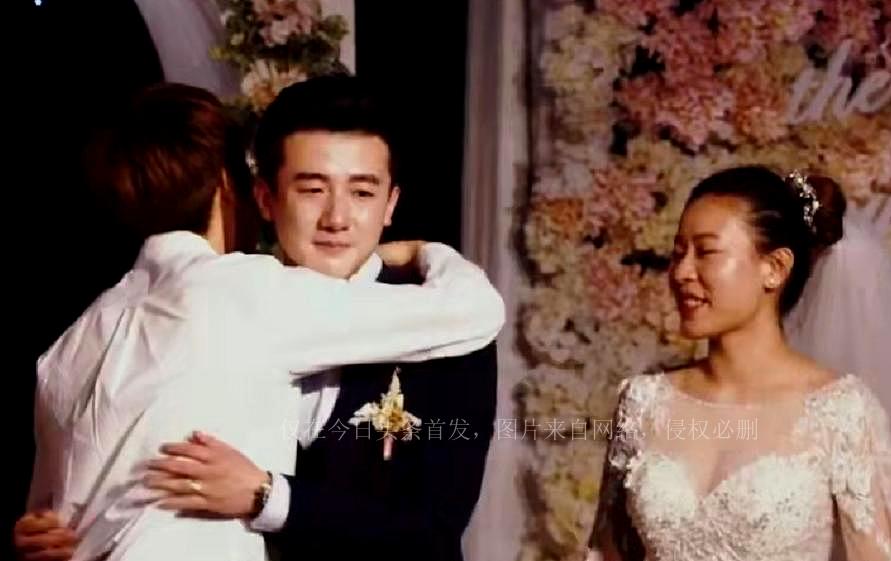 Jiang Yan rushed to fly to her sister's wedding. She was so busy that ...