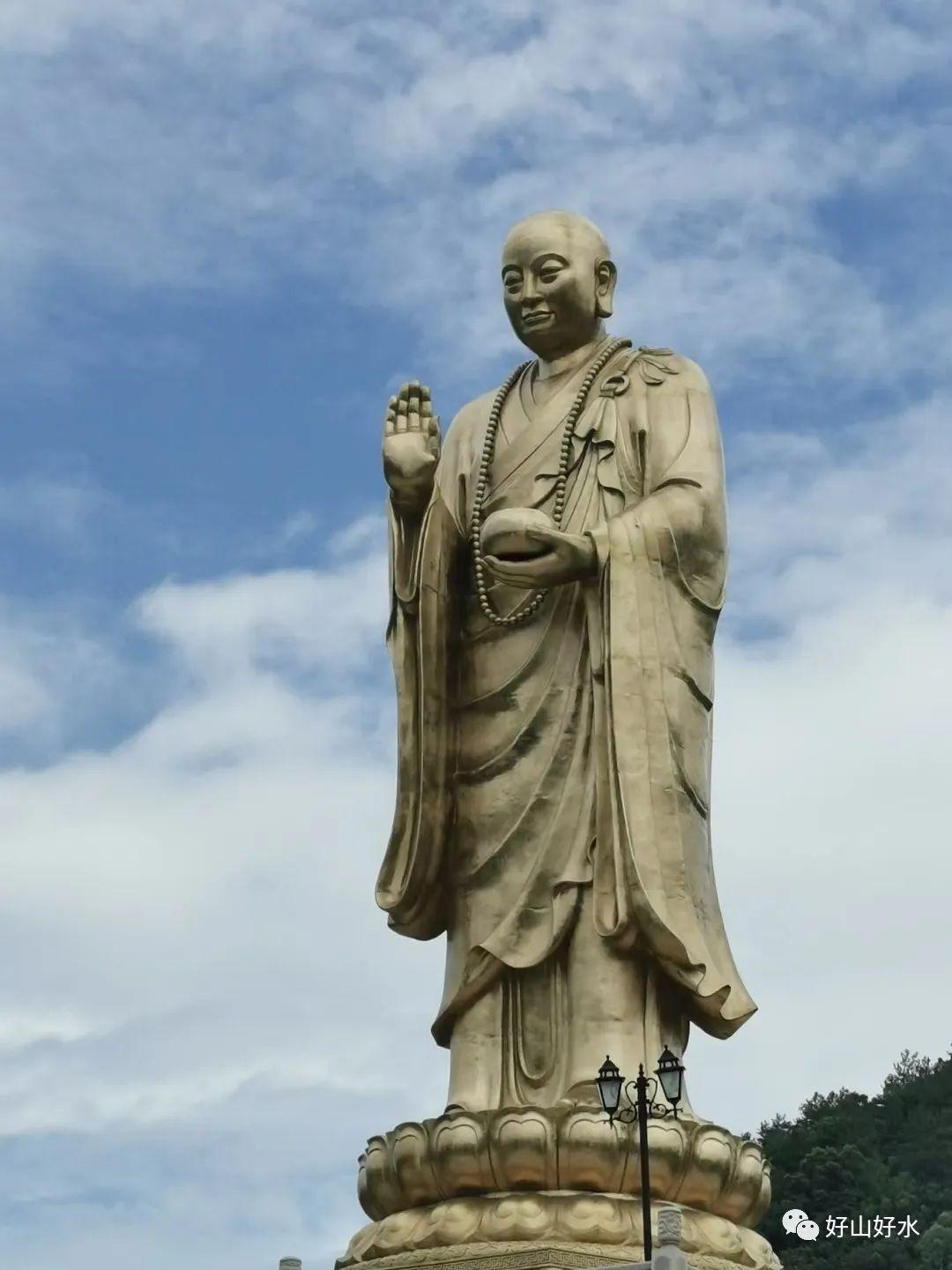 Baizhang Waterfall (Longrui Waterfall) - iNEWS