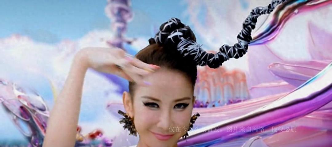 "Revealing the true face of Coco Lee at the age of 48 without makeup ...