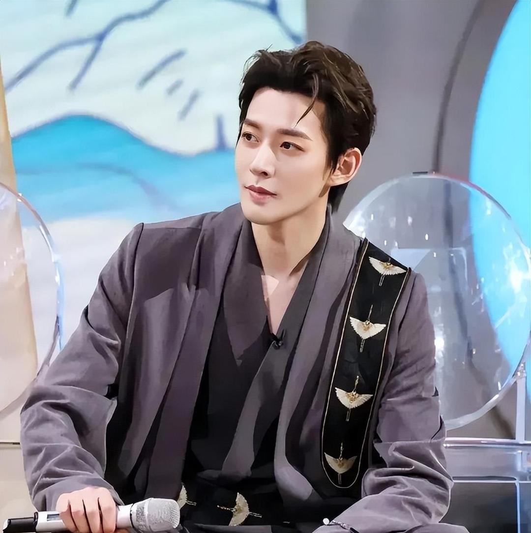 Deng's love affair with his ex-girlfriend was exposed, and the scale ...