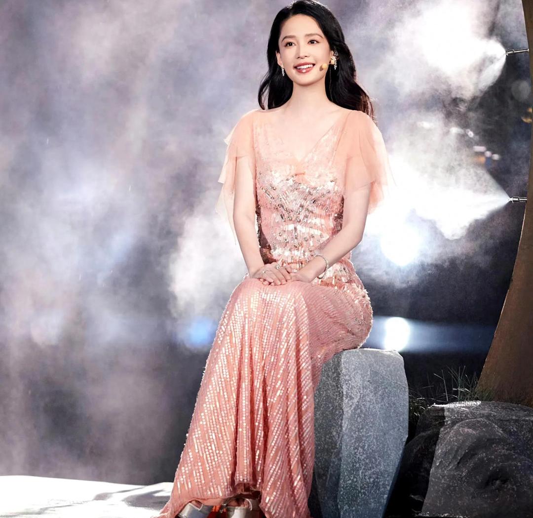 CCTV Mid-Autumn Festival Gala: Na Ying did not come, and Zhang Xiaofei ...