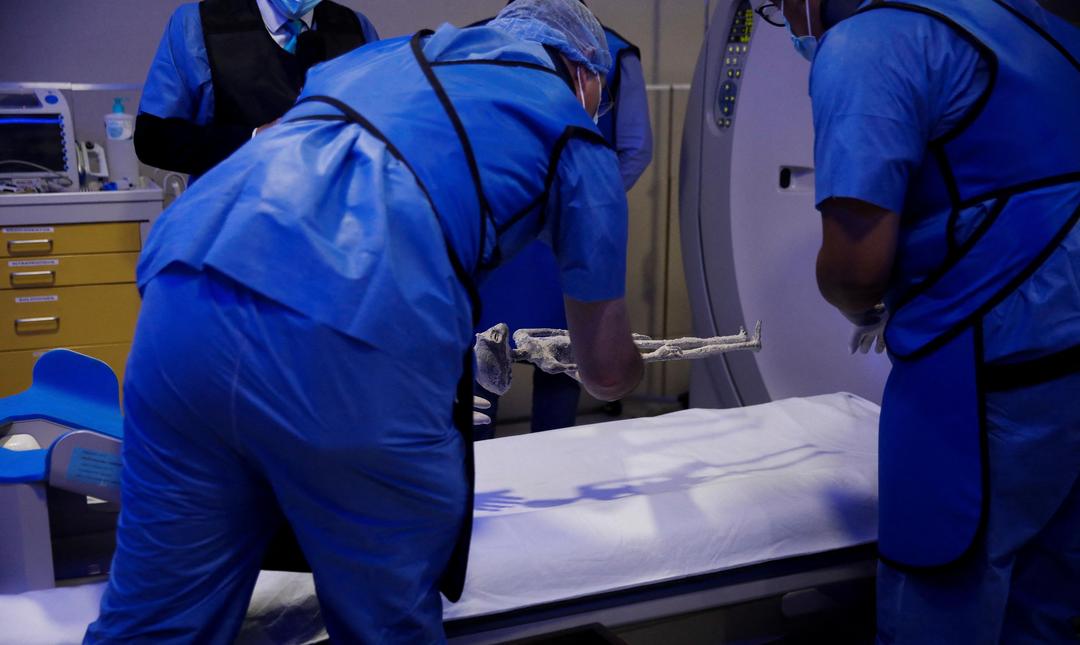 (Foreign Frontline) "Alien Remains" undergo testing - iMedia