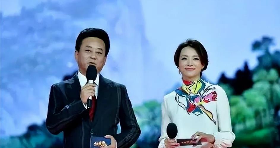 CCTV hosts reshuffled the cards again: Dong Qing made his own decision, Zhu Jun returned ...