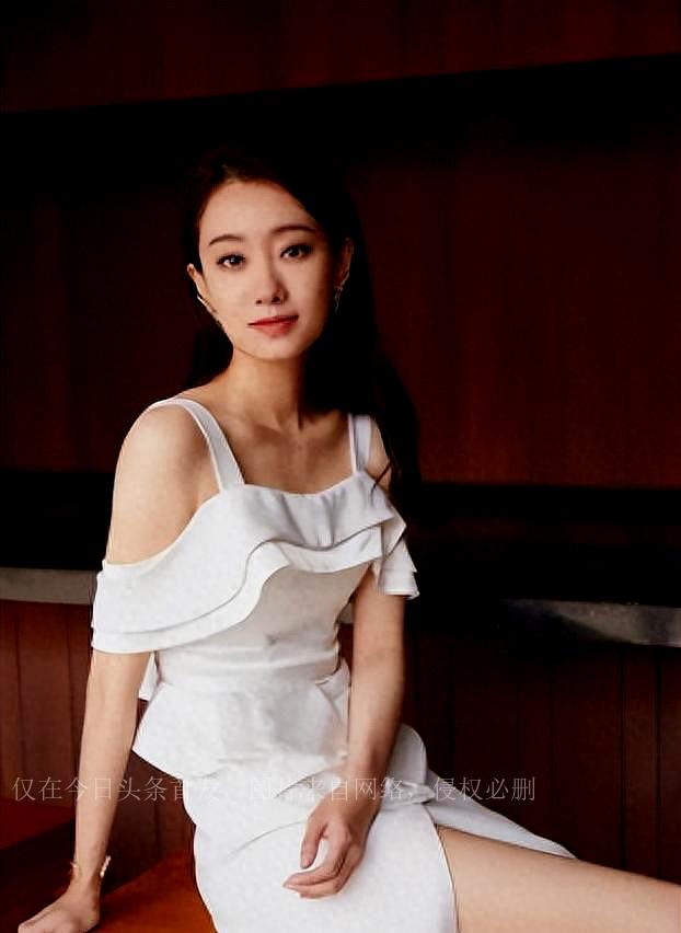 Only one year after "Li Huanying", Zhang Xiaofei returned to her "weird ...