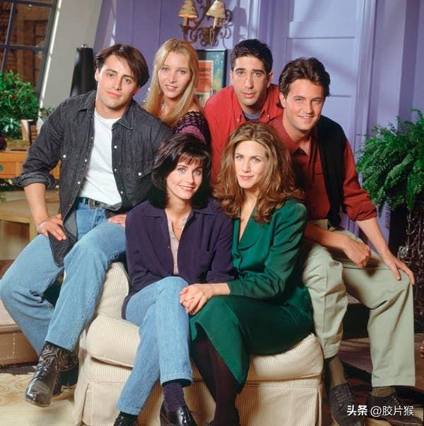 'Friends' cast releases statement following Matthew Perry's death - iNEWS