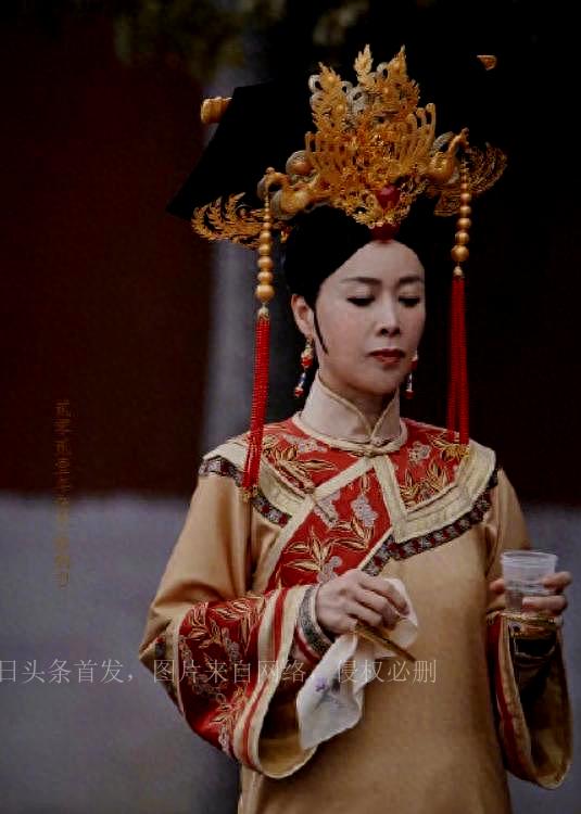 They all play the role of Ziwei Gege, and who doesn't praise Yang Di's ...