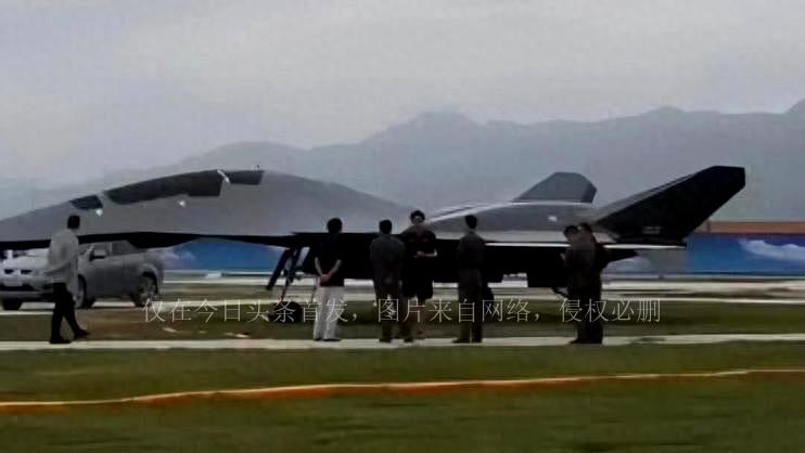 The footage before the "test flight" of the Baidi fighter jet was ...