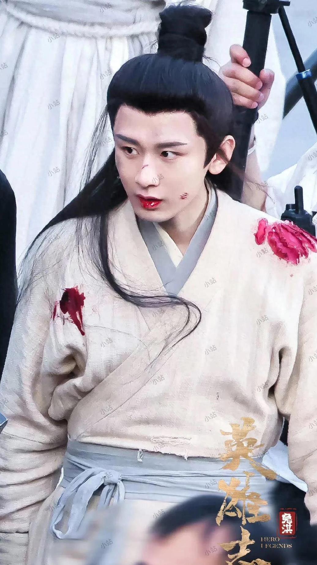 10.18 Entertainment: Tang Yan, Yang Zi, Ren Jialun, Cheng Yi, Tan ...