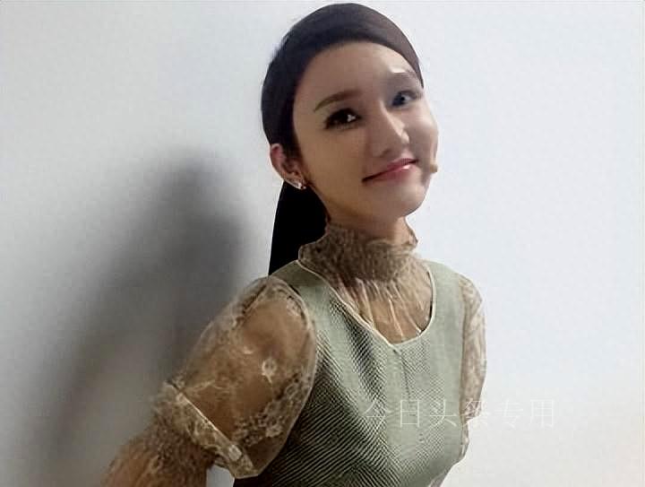 Long Yang: Being praised by Zhou Tao, she makes frequent mistakes but ...