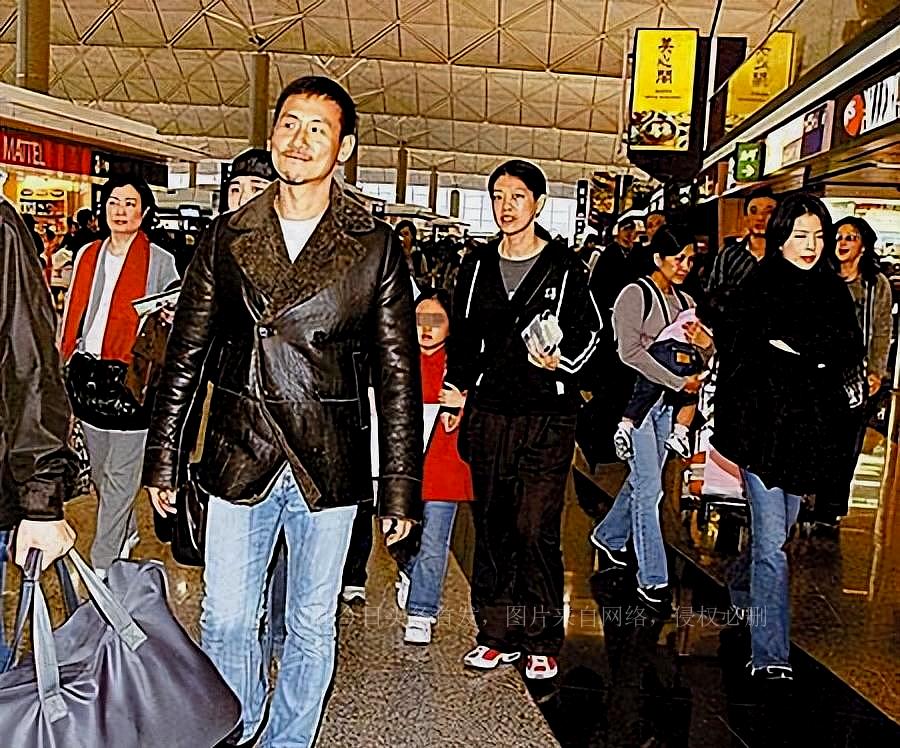 61-year-old Jacky Cheung rarely attended his daughter's art exhibition ...