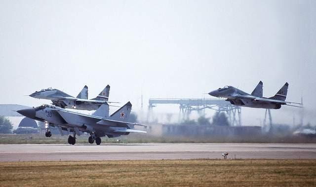 Putin dares to fight the United States? The Russian Air Force basically ...