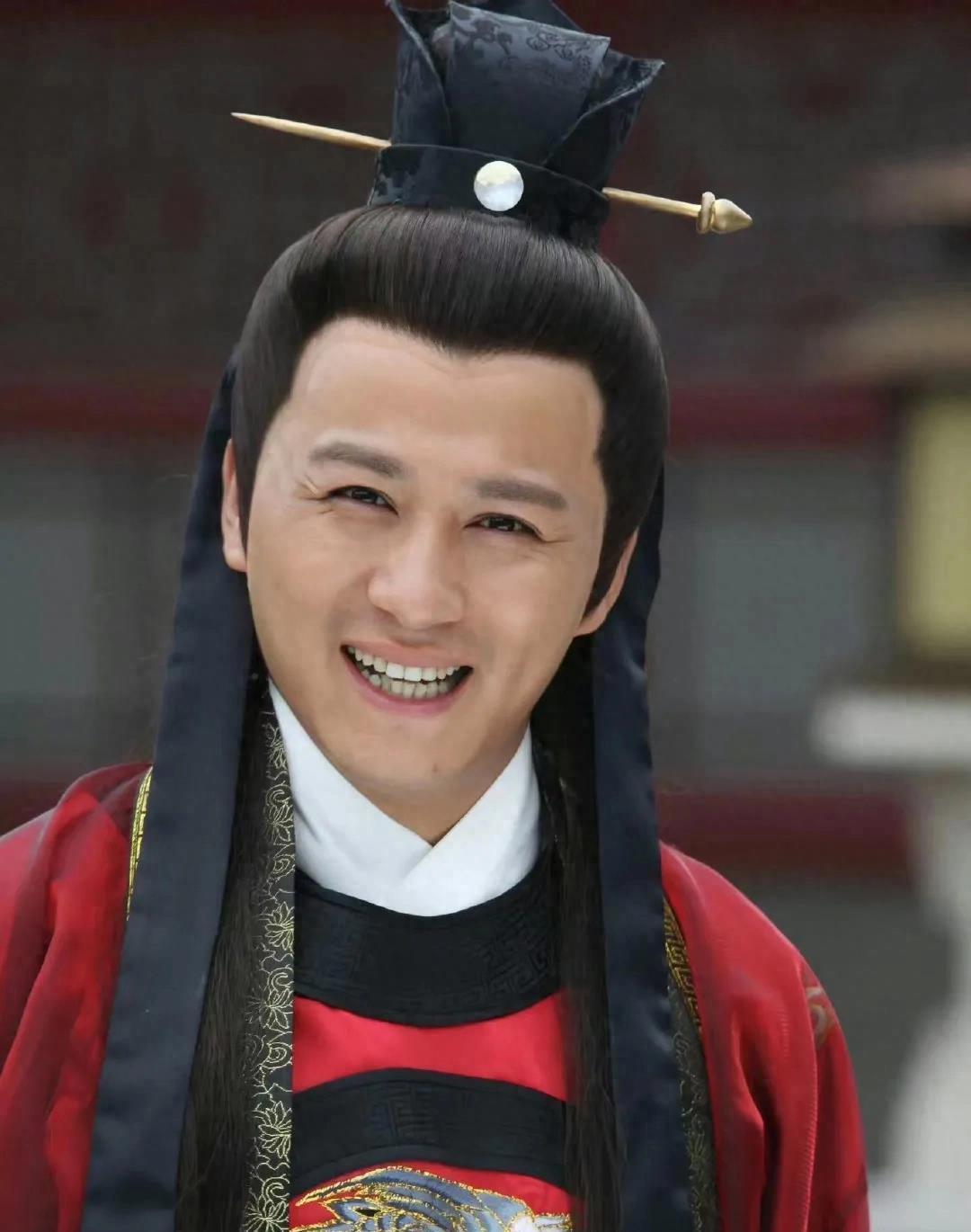 Actor Mao Le: He fell in love with his wife at first sight, but after ...