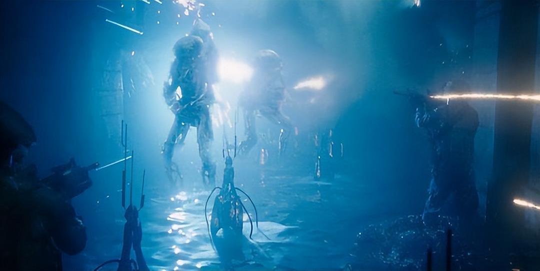 On "Self" and Ideology in American Alien Movies - iNEWS