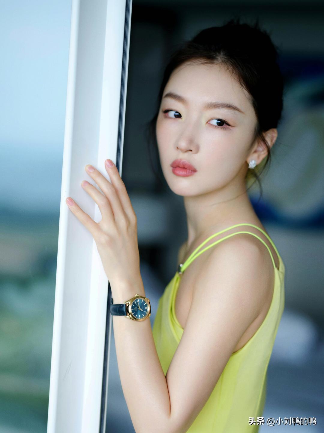 Zhou Dongyu - iMedia