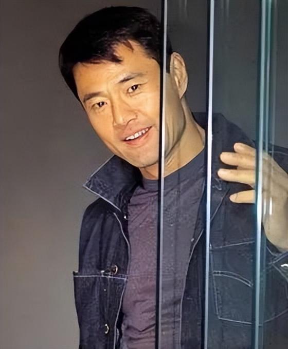 Actor Yu Rongguang: Why did he and Wang Yuling suddenly divorce at the ...