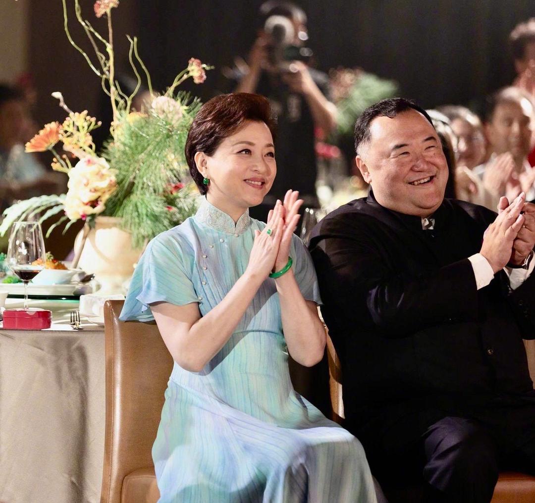Famous host Yang Lan issued an article to clarify: After 28 years of ...