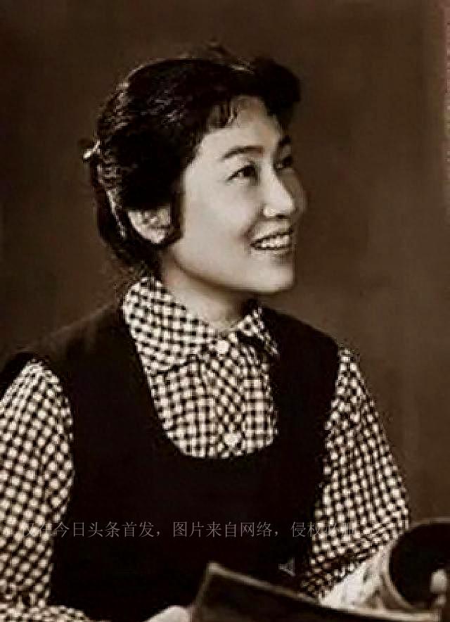 Review: Zhang Ruifang separated from her first love at the age of 19 ...