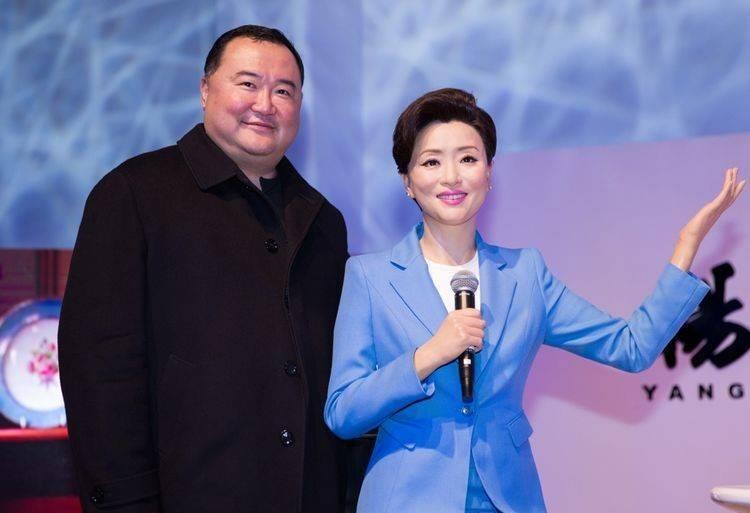 Super strong woman Yang Lan, once the daughter-in-law of a wealthy ...