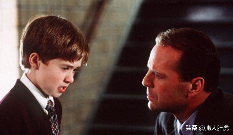 The most "warm" ghost movie, a movie with a thriller and suspense theme ...