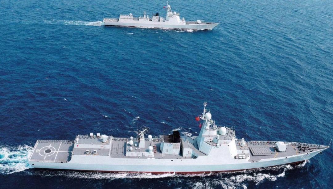 Summary of the Chinese Navy's ship status in 2022. It has 2 aircraft ...