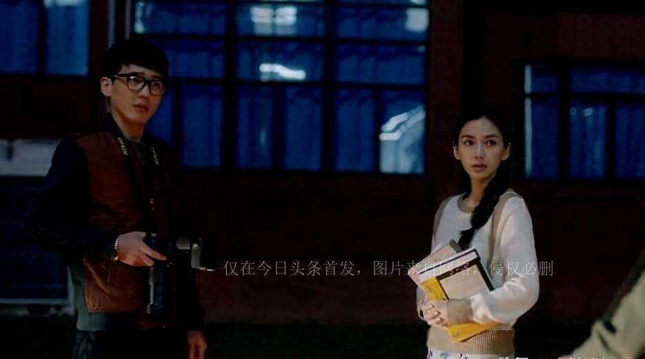 It's obviously the same face, but the stylist can make the actor look ...