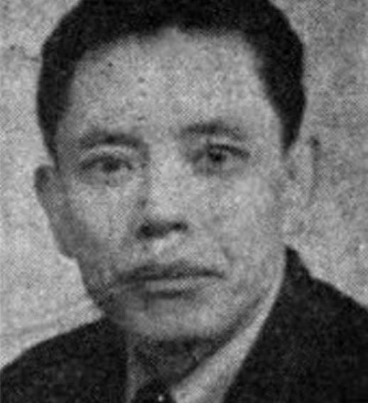 Shen Zui and his wife attended the military banquet, but his wife was ...