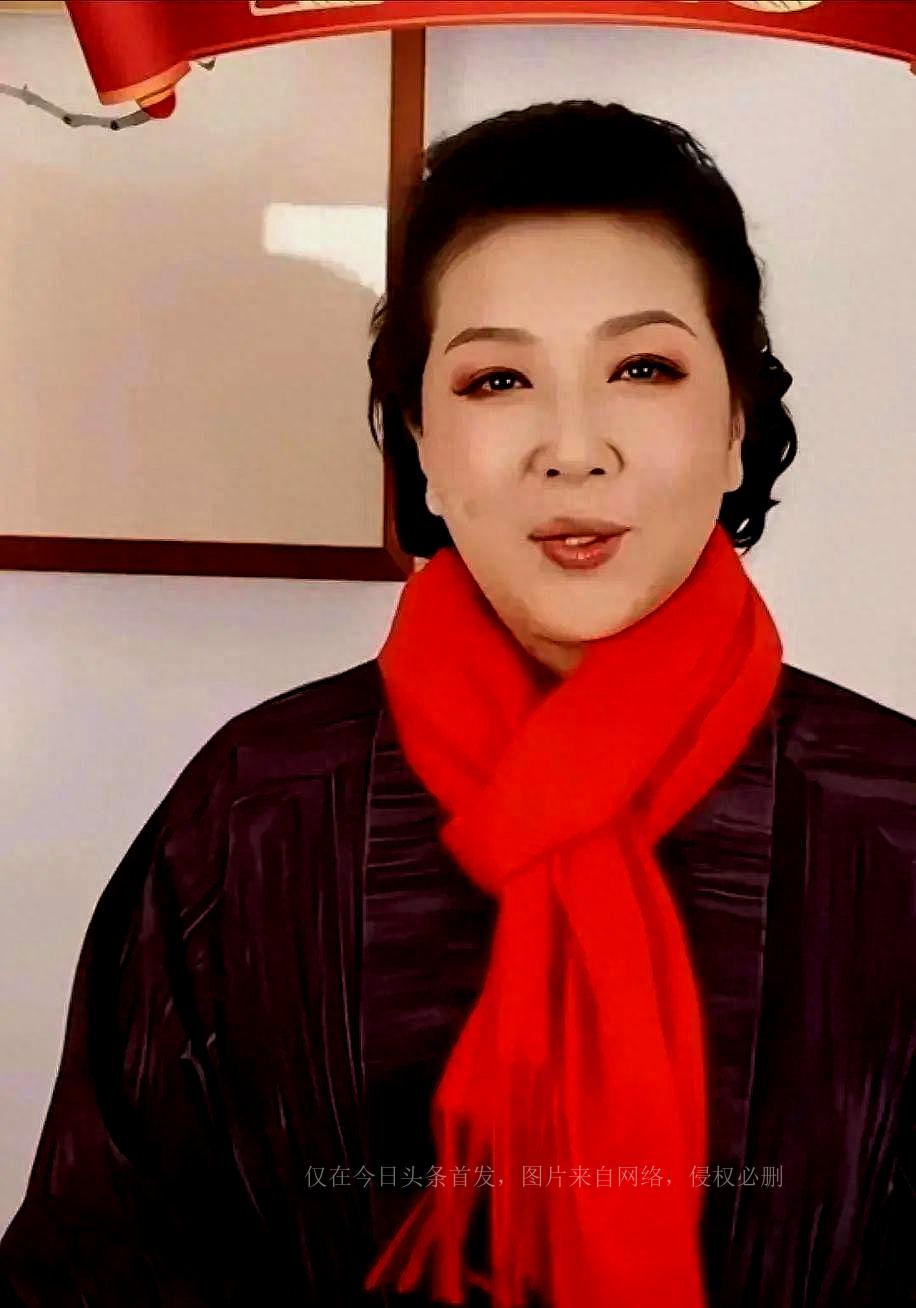 Jiang Shan gained weight after her second marriage, her face became rounder as she became rich ...