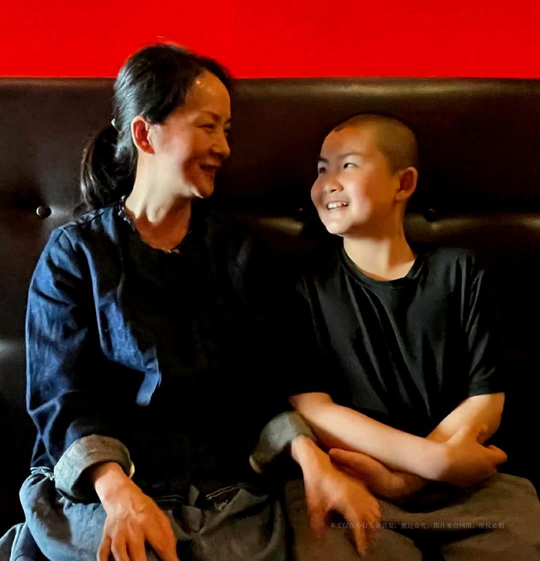 50-year-old Xie Lan has settled in the United States and is living a ...