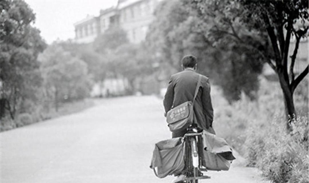The six “iron rice bowl” jobs in the 1970s: they were highly sought ...
