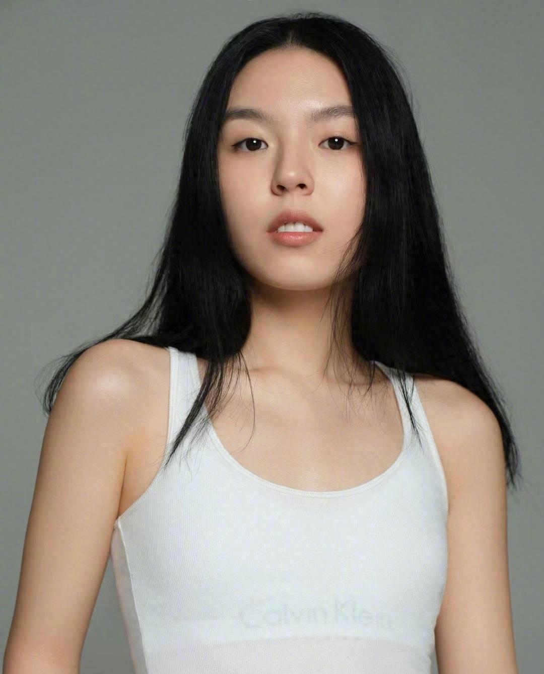 Li Yong's 21-year-old daughter returned to China to develop Fatima and ...