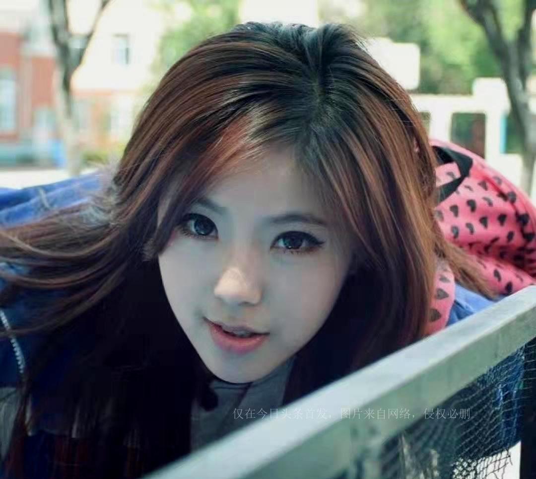 Zhao Yihuan was praised for her good figure. She showed her vitality by ...