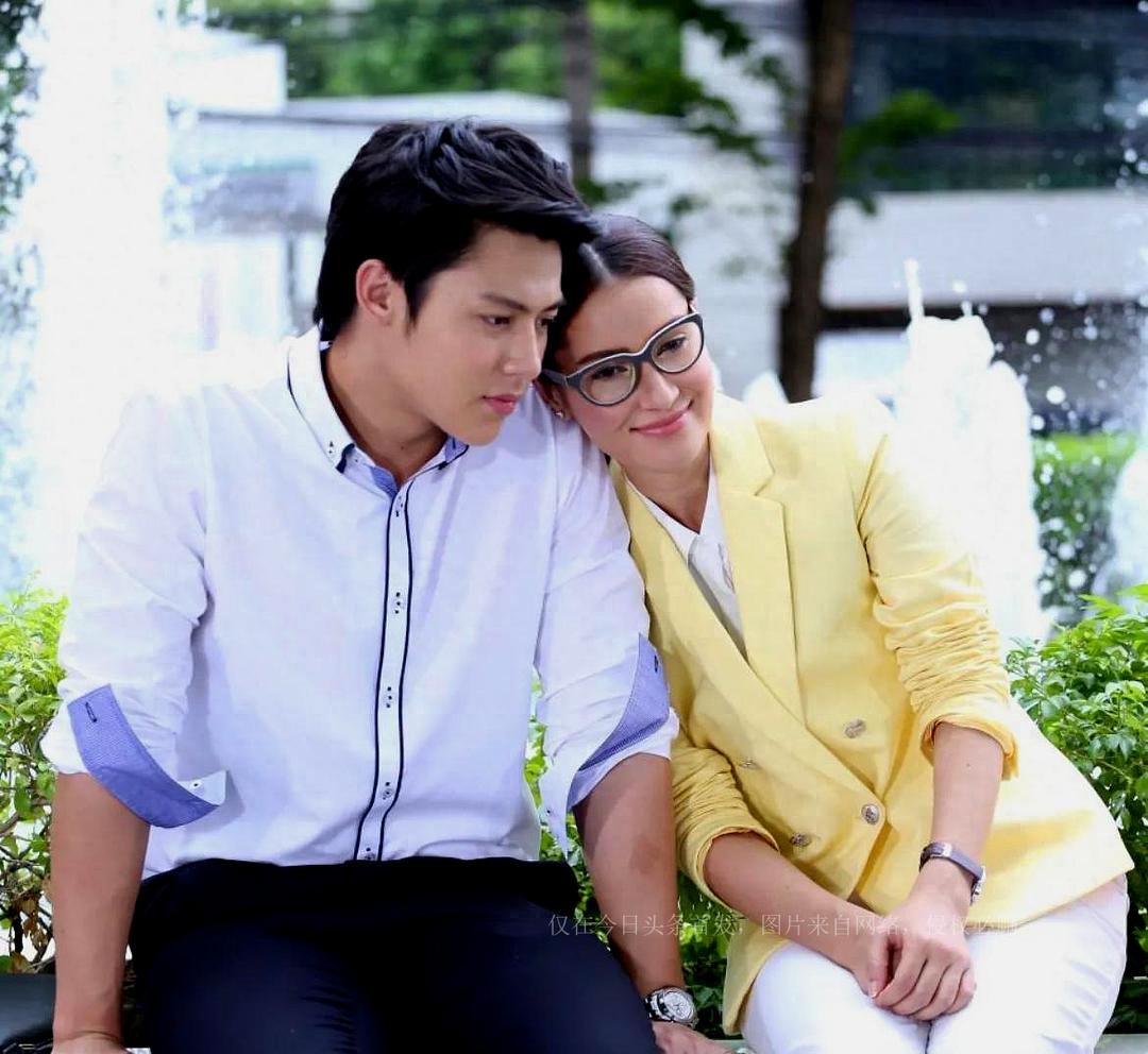 The versatile male protagonist of Thailand's three TV stations, he is handsome but he is a very ...