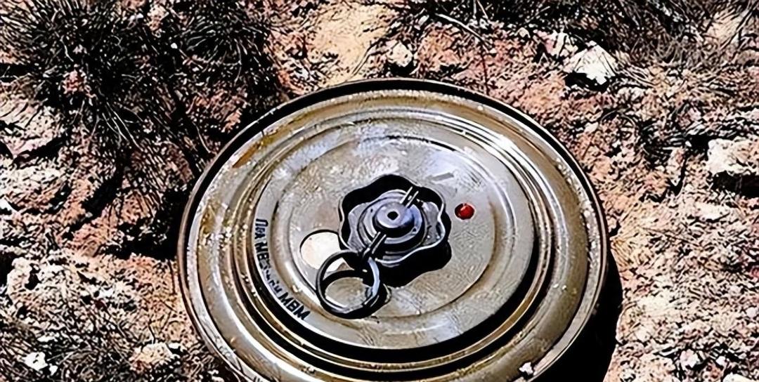 Ukraine actually agreed! It is 3,000 kilometers long and 2 kilometers ...