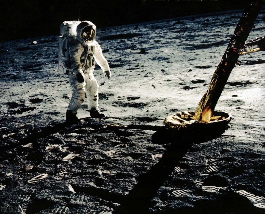 Preparing for landing on the moon: Domestic 12-meter giant ring sets ...