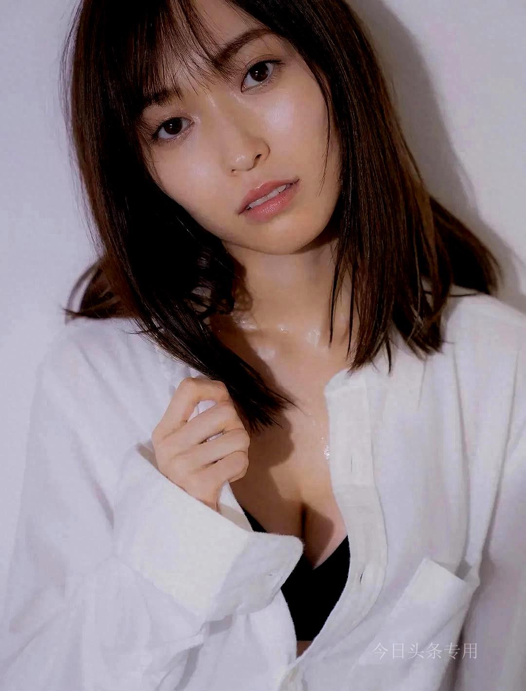 Yamaguchi Maho, a former member of NGT, the sweet and charming Sakura girl shows off her ...