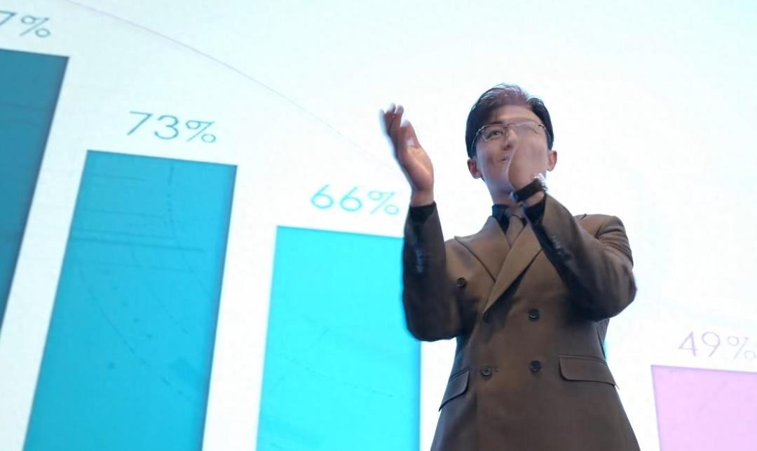 Good things come in pairs: It was only revealed in the finale that Lin ...