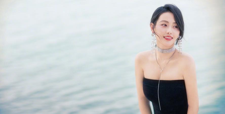 Riding on the popularity of Wang Xiaofei's Big S, the most unrestrained ...