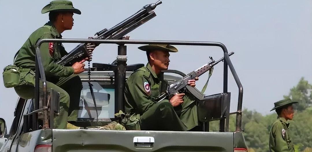 Kokang bloody battle: Fissures within the Myanmar army intensify! - iNEWS