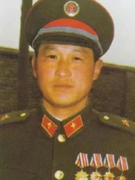 The battlefield experience of the military guard company commander (5 ...