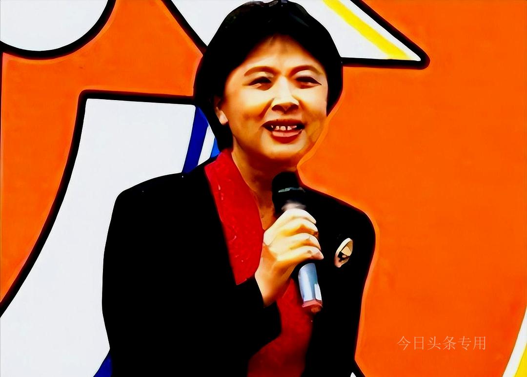 CCTV's most popular host in the 1980s, how is she doing now that she is ...