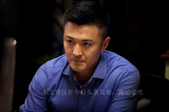 Yu Xiaowei is a male idol in the uncle circle. He has many classic ...
