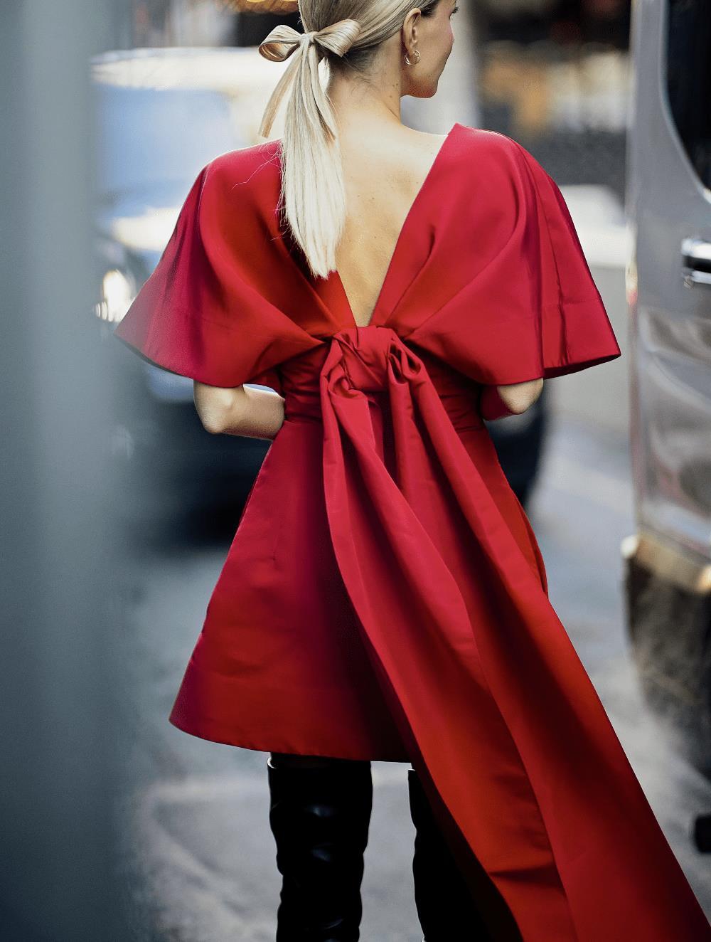 Red is back in style and it's perfect to wear now! - iNEWS
