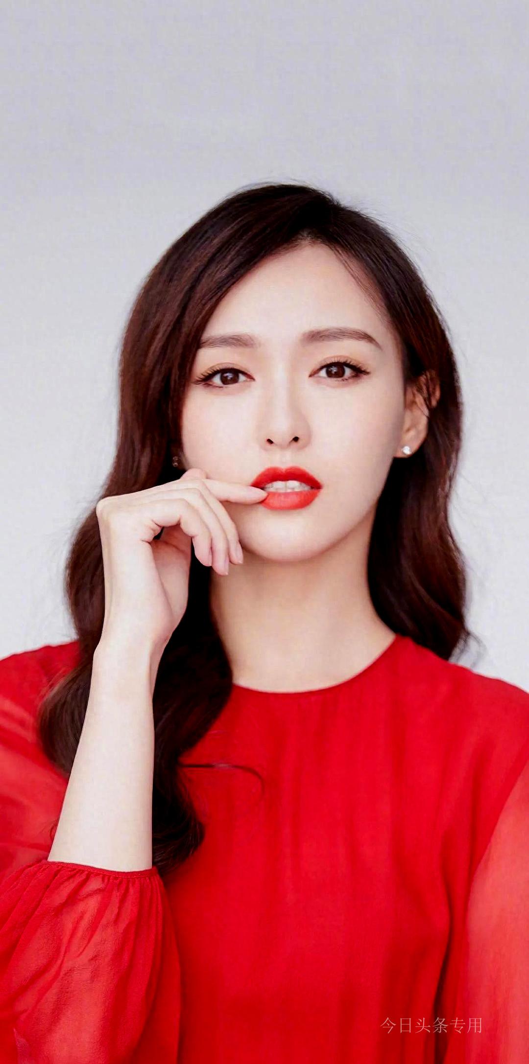 Tang Yan: She dreamed of becoming an actor from a flight attendant. How ...