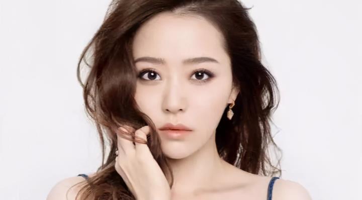 Zhang Liangying: She was defrauded of money and sex for 15 years, had her breasts nailed, and ...