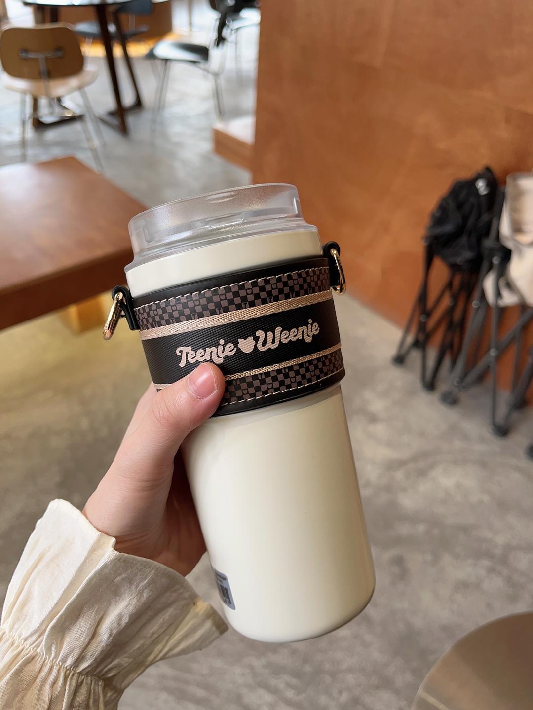 Coffee stars, this wave must be stopped! - iMedia