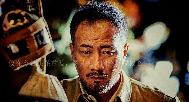 Hu Jun, who has played a tough guy for half his life, became the most ...