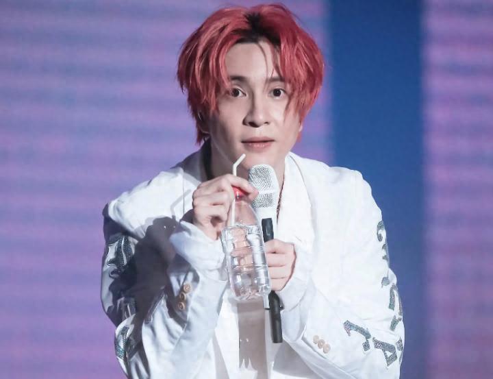 Zhang Xinyu was complained about by Joker Xue Zhiqian at the concert ...