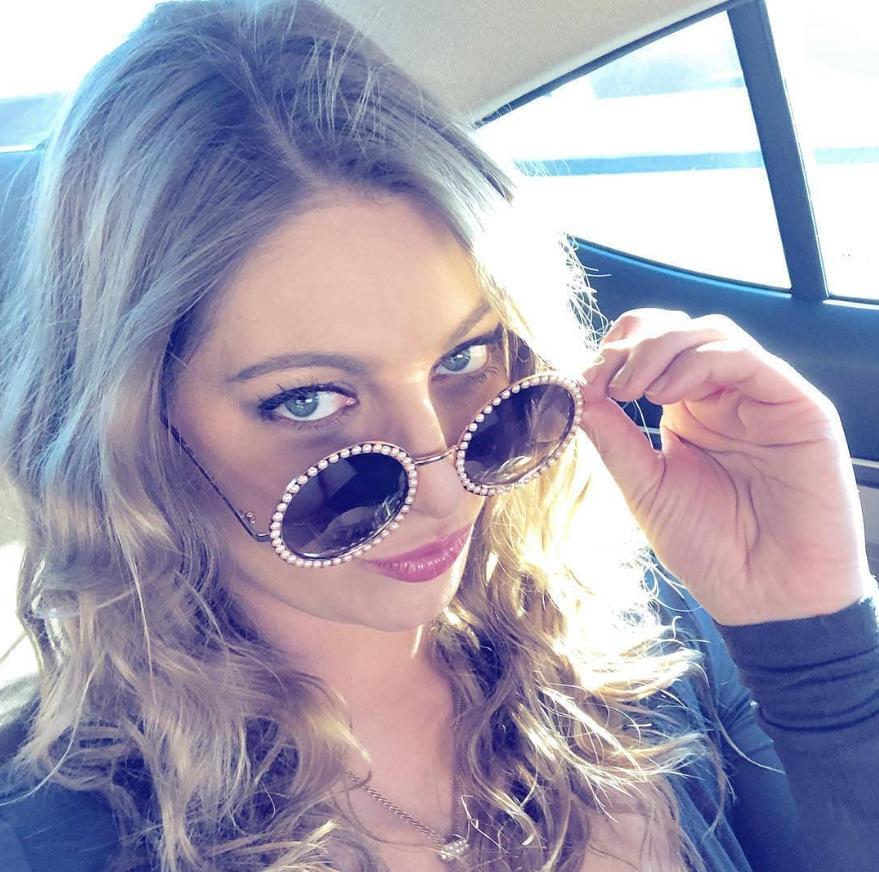 Veronica Weston, a talented and talented actress, profile and pictures ...